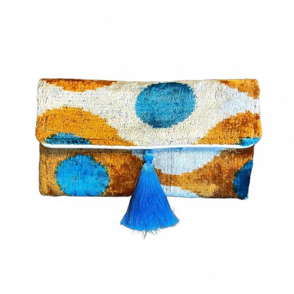 MILA MIRO BY EMELIE | Bags | New Mila Miro By Emelie Ikat Clutch Silk ...